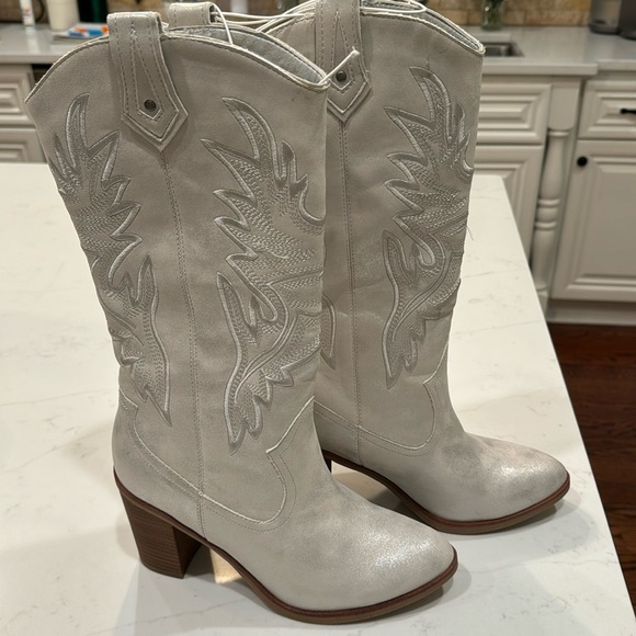 Altar'd State | Shoes | New Cowboy Boots For The Fancy Girls | Poshmark